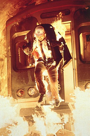 영화 볼케이노 (Volcano, 1997) 우리나라에 만약 이런 재난이 터지면?? : 네이버 블로그