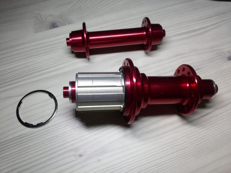 경량 와이드림 클린처 휠 빌딩 - 첫번째 부품 : Powerway R13 11단 허브 - : 네이버 블로그