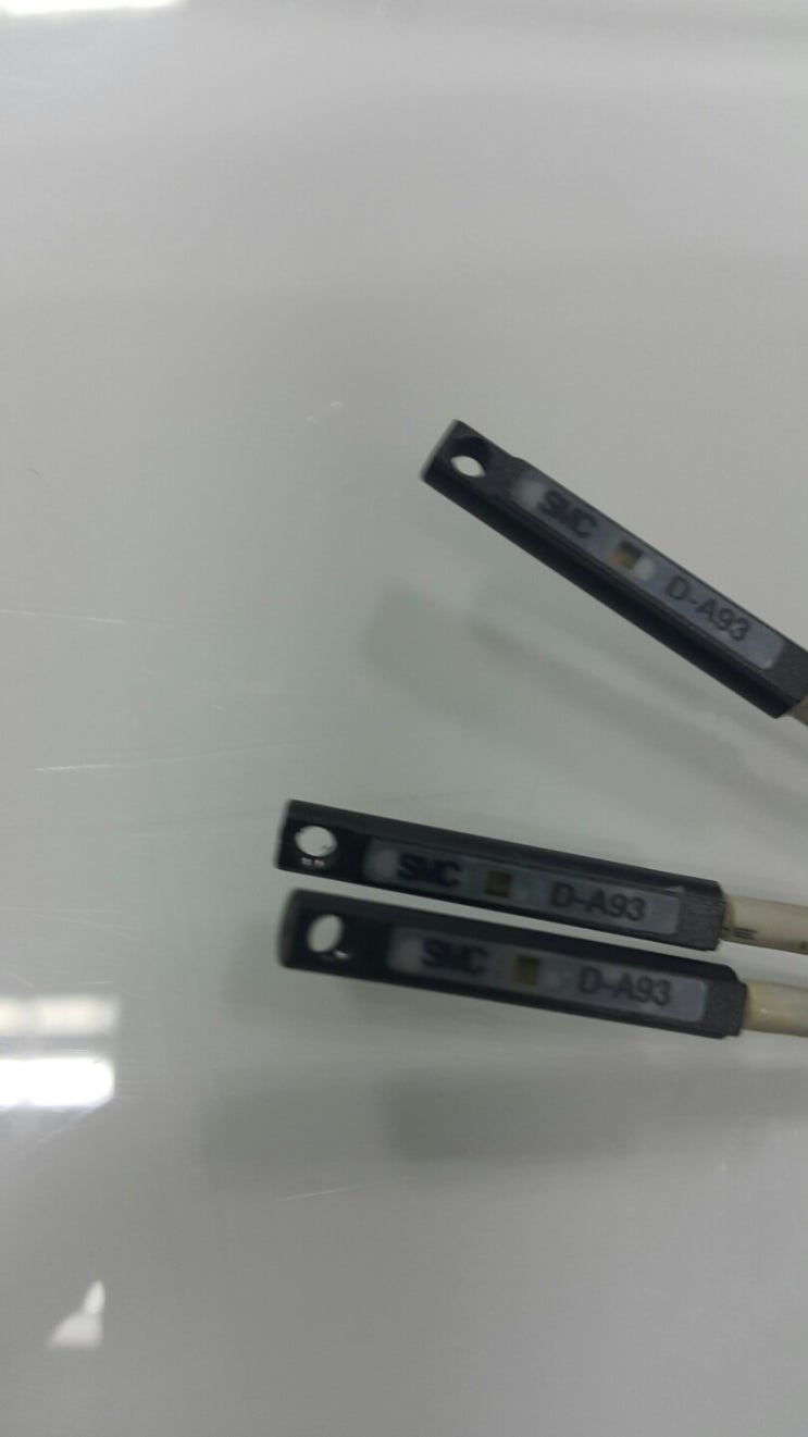 SMC Magnetic Switch D-A93 Pneumatic Cylinder Sensor 중고 염가 판매(자석 센서 스위치 ...