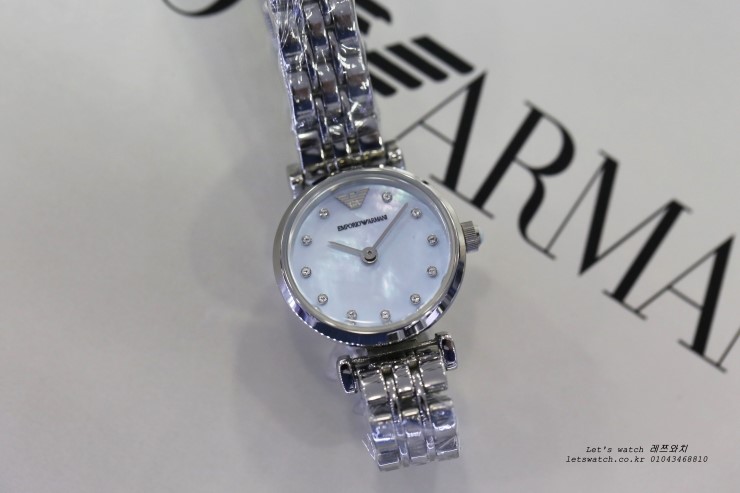 알마니 AR1961 [엠포리오 아르마니 ar1961 여성 팔찌시계] : 네이버 블로그