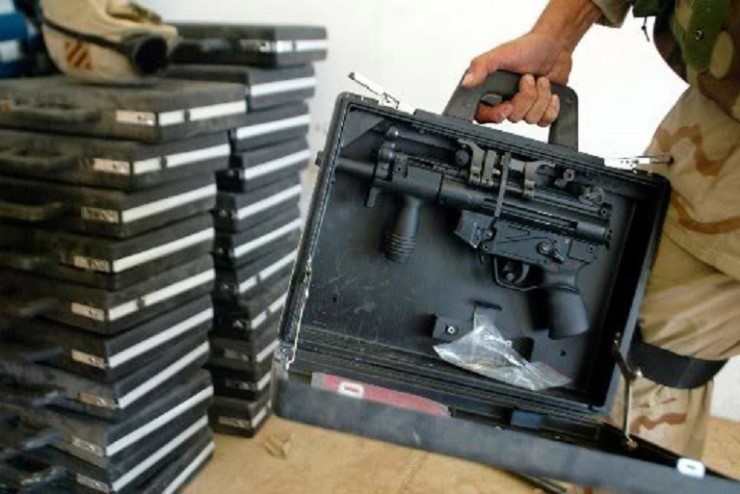 독일 헤클러 & 코흐 서류 가방형 MP5K 기관단총 - German H&K MP5K Briefcase Machine Gun ...