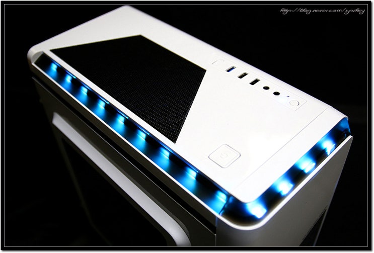 LED 튜닝케이스 ABKO NCORE 카멜레온 튜닝 LED 컨트롤 화이트 케이스 사용기 : 네이버 블로그