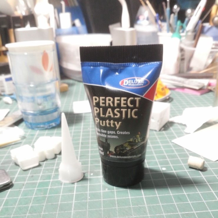 수성 퍼티 Perfect Plastic Putty - Deluxe Materials : 네이버 블로그