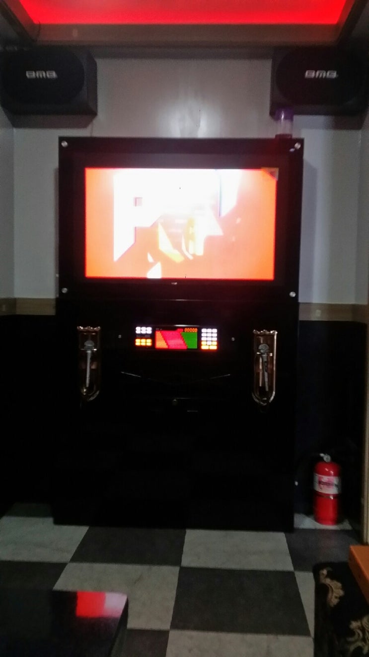 충남 장항 노래연습장 무선마이크 시공후기 ♬♬군산익산전주김제정읍서천논산부여 노래방기계기기 판매 설치 전문업체