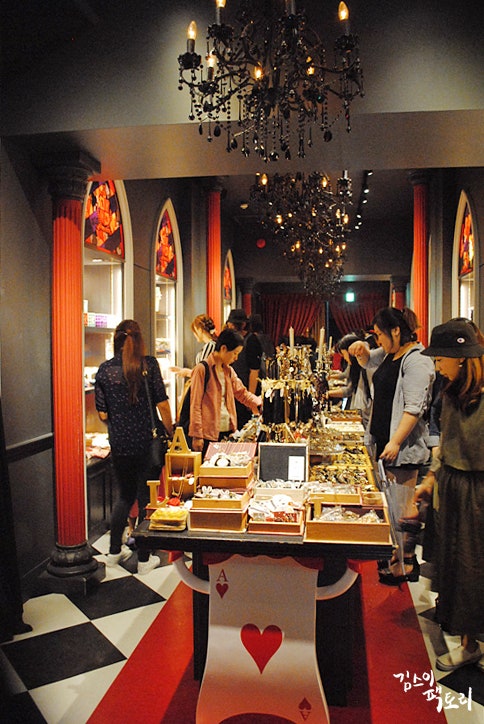 오사카의 독특한 가게 * ALICE ON WEDNESDAY * 앨리스 가게 : 네이버 블로그