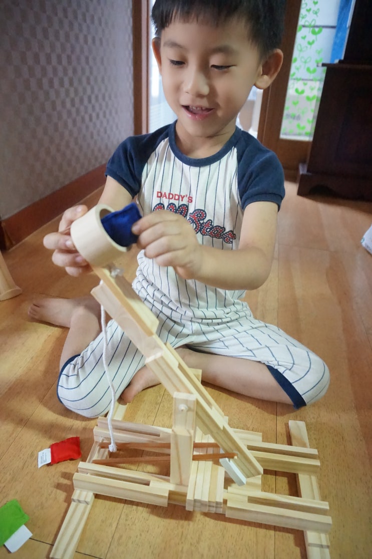 [마인드웨어] KEVA ::: CATAPULT 케바 케터펄트 조준하고 던지세요 ~ : 네이버 블로그