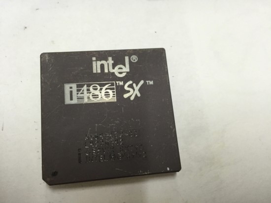 1989년 인텔의 (80)486이 드디어 세상에 나오게 되고 386에 이어 엄청난 변화를 가지고 오게 됩니다. 486 CPU의 ...