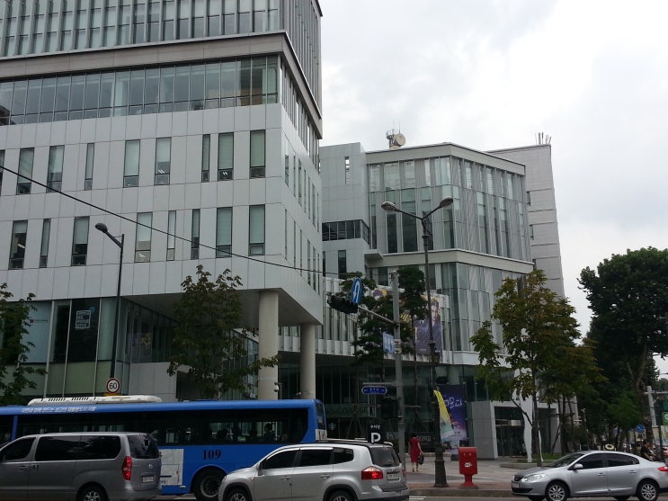 홍익대 국제디자인 대학원 나건 원장님을 만나다 평내호평남양주구리마석화도읍공방 페리스가죽공방 디자인이야기