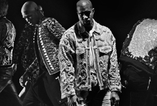 카니예 웨스트(Kanye West) & 커스텀 발망(Balmain) 데님 재킷 in 발망 캠페인 : 네이버 블로그