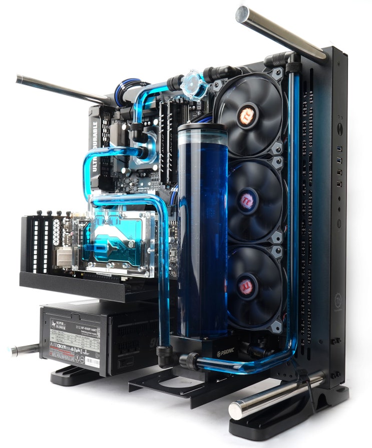 가자! Thermaltake Core P3로! : 네이버 블로그
