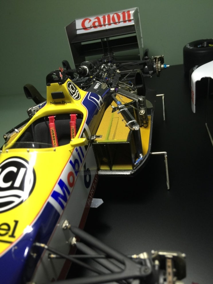 [ModelFactoryHero] 1/12 Fulldetail Kit Williams FW11B #6 N.Piquet : 네이버 블로그