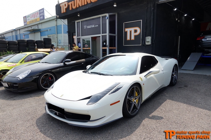 페라리 458 스파이더 클라인 머플러 풀배기 +MEGA SPEED ECU업그레이드완료. : 네이버 블로그