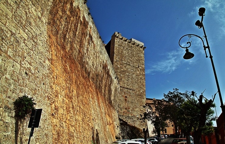 [이탈리아 사르디니아섬] 칼리아리(Cagliari)시 카스텔로(Castello) 지역의 코끼리탑 (The Elephant ...