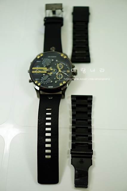 디젤 메탈 시계줄 교체하기 DZ7348 미스터 대디 2.0 검정 가죽 줄을 DZ7331 또는 DZ7312 메탈 줄로 교체하기 ...