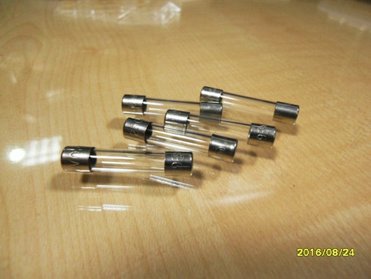 61NM-250V400mA. 250V 400mA. 250V 0.4A. Non-Time Delay Fuse. 유리관휴즈. 유리관 ...