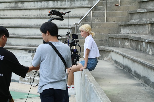 [볼빨간사춘기] Full Album ‘RED PLANET’ 타이틀곡 우주를 줄게 뮤직비디오 촬영 현장 : 네이버 블로그