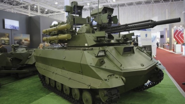 러시아, 신형 무인전투차량(UCGV) 'Uran-9 비흐리(Vikhr)' 실전배치 준비 - 기보전투의 패러다임 변경 예상 ...