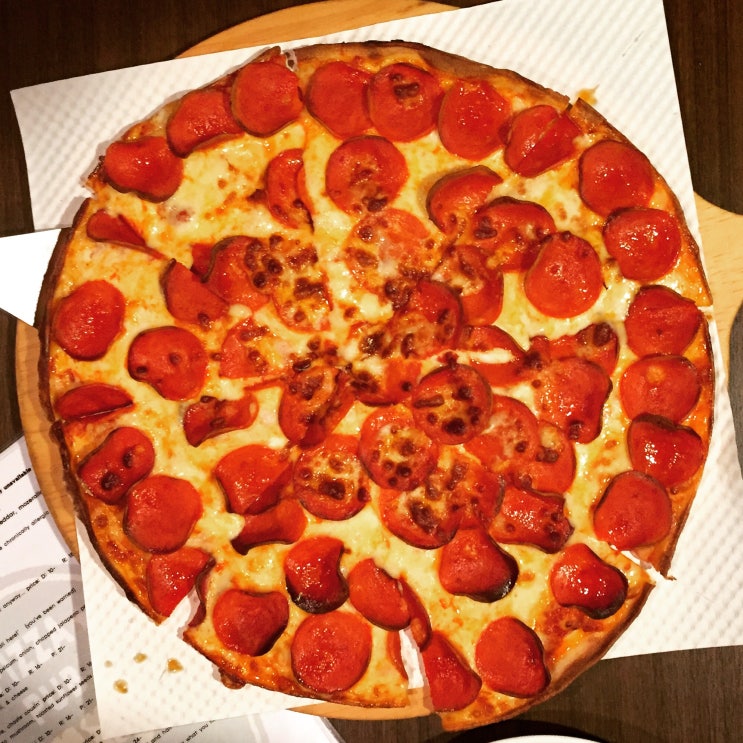 이태원 해방촌 보니스피자 펍 Bonnys Pizza Pub 페퍼로니 피자 And Watermelon Wheat 네이버 블로그