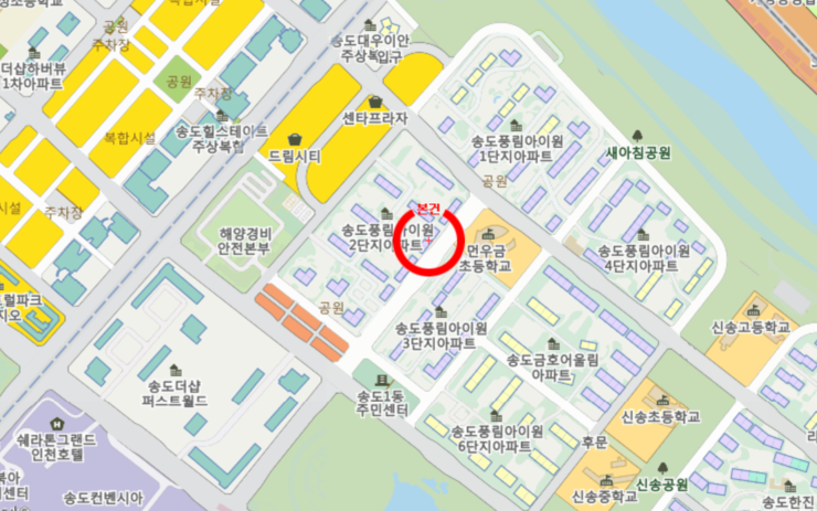 바닷물을 끌어들여 최초의 해수공원인 송도센트럴파크와 인천대학교 연세대학교 뉴욕주립대 죠지메이슨대 등 글로벌캠퍼스가 들어와