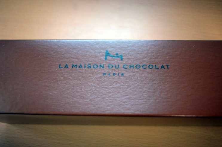 라 메종 뒤 쇼콜라 La Maison Du Chocolat 의 초콜릿 에클레어 네이버 블로그