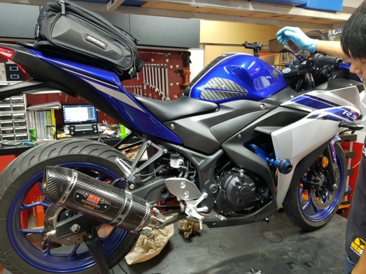 Yzf R3 야마하 R3 메인터넌스 소모품 교환 정비 오일교환 램마운트 거치대 Usb시거잭 전원 주와일드독 라이