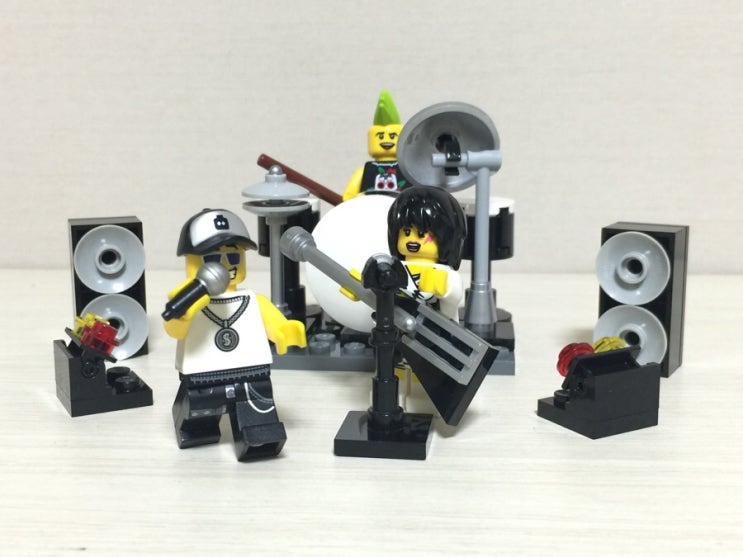 레고 850486 롹 밴드 미니피규어 악세사리 세트 리뷰 : 네이버 블로그