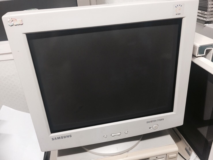 [올드컴퓨터] 샘트론 77DFX : 네이버 블로그