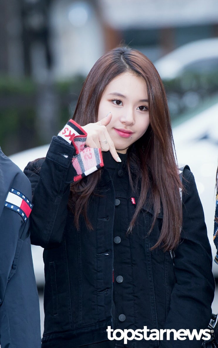 트와이스 채영 LEVI'S 트러커 자켓 : 네이버 블로그