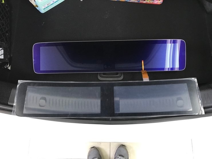 벤츠 신형 E클래스 E300 W213 터치네비게이션 장착 세번째차량 벤츠전문점 벤츠네비게이션 벤츠아이머큐리 벤츠