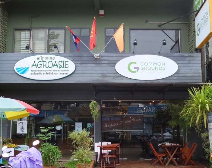 [라오스여행] 비엔티안 추천 커피숍-컴먼 그라운드(Common Grounds Cafe & Bakery) : 네이버 블로그