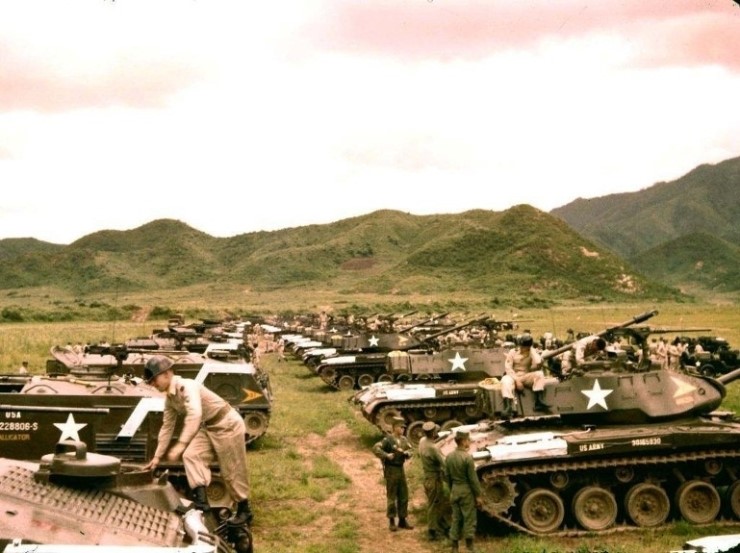 아시아 국가들의 M 41 워커 불독 전차- Asian Nation,s U.S M 41 Walker Bulldog Tanks ...