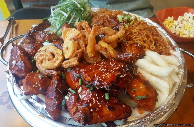 경남고성맛집고성읍맛집 새우튀김이 들어간 치림프참숯바베큐 And 문어튀김이 들어간 옥토맨후라이드치킨 고성읍 훌랄라치킨
