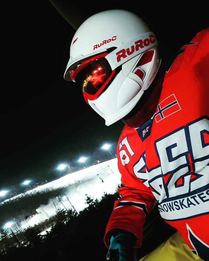 16/17 겨울 시즌 맞이 루록 (RUROC) 헬멧 구입 후기! (RG1-DX White Inferno) : 네이버 블로그