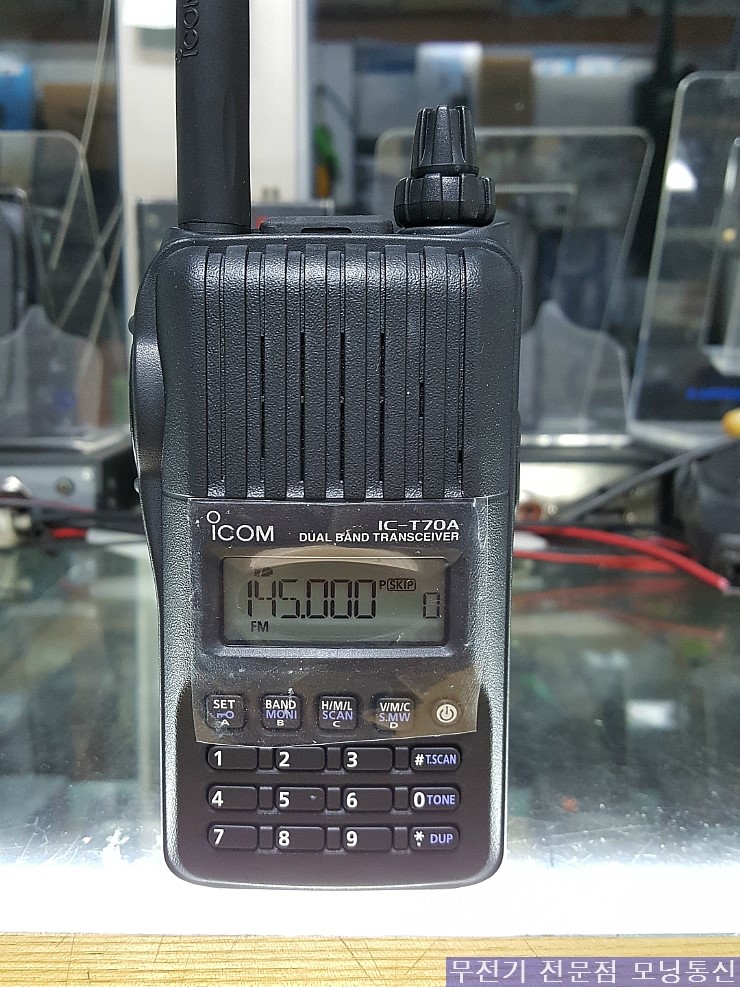 [모닝통신] ICOM IC-T70A 아마추어 햄 무전기 / 145,430 듀얼밴드 포터블 / 아마추어듀얼핸디 / 아마추어무전기 ...