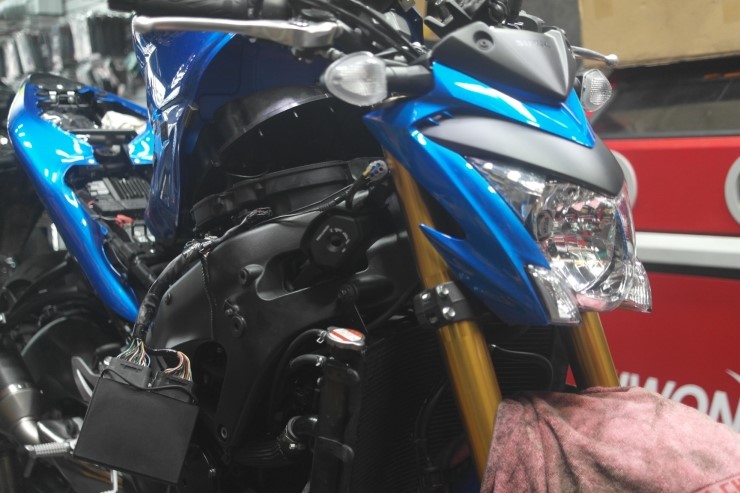 [299모터스] GSX-S1000 에로우매니폴더 레오빈스머플러장착 : 네이버 블로그