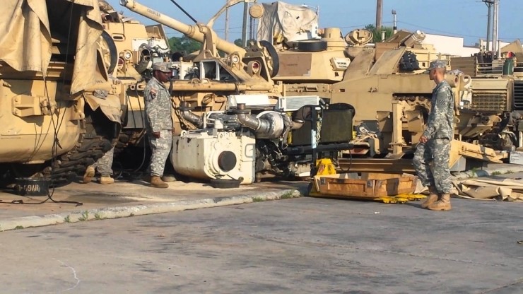 미 해병대 M1 전차의 파워팩 들어내기 작업 - U.S Marines M1 Tank Power Pack Removal : 네이버 블로그