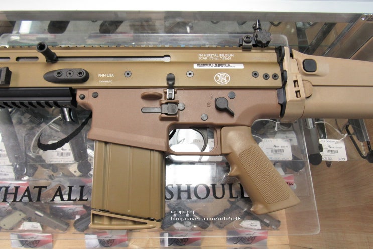 FN (Fabrique Nationale) SCAR 17S (SCAR-H) 7.62 x 51mm 소총 : 네이버 블로그