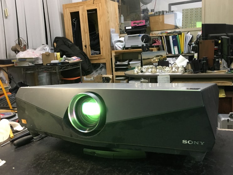 VPL-FW41 램프교체사례입니다~LMP-F270 : 네이버 블로그