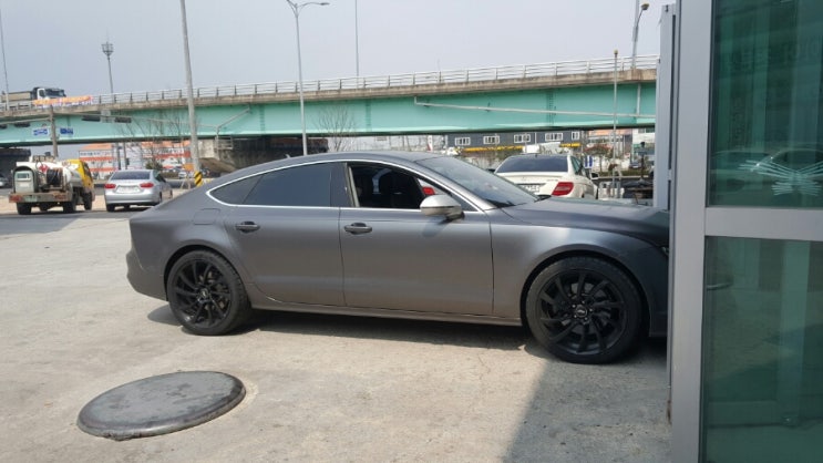 아우디a7 30tdi 리퀴몰리 세라텍 세라믹코팅제 리퀴몰리4605 5w30엔진오일 펜토신dsg 미션오일교환 네이버 블로그