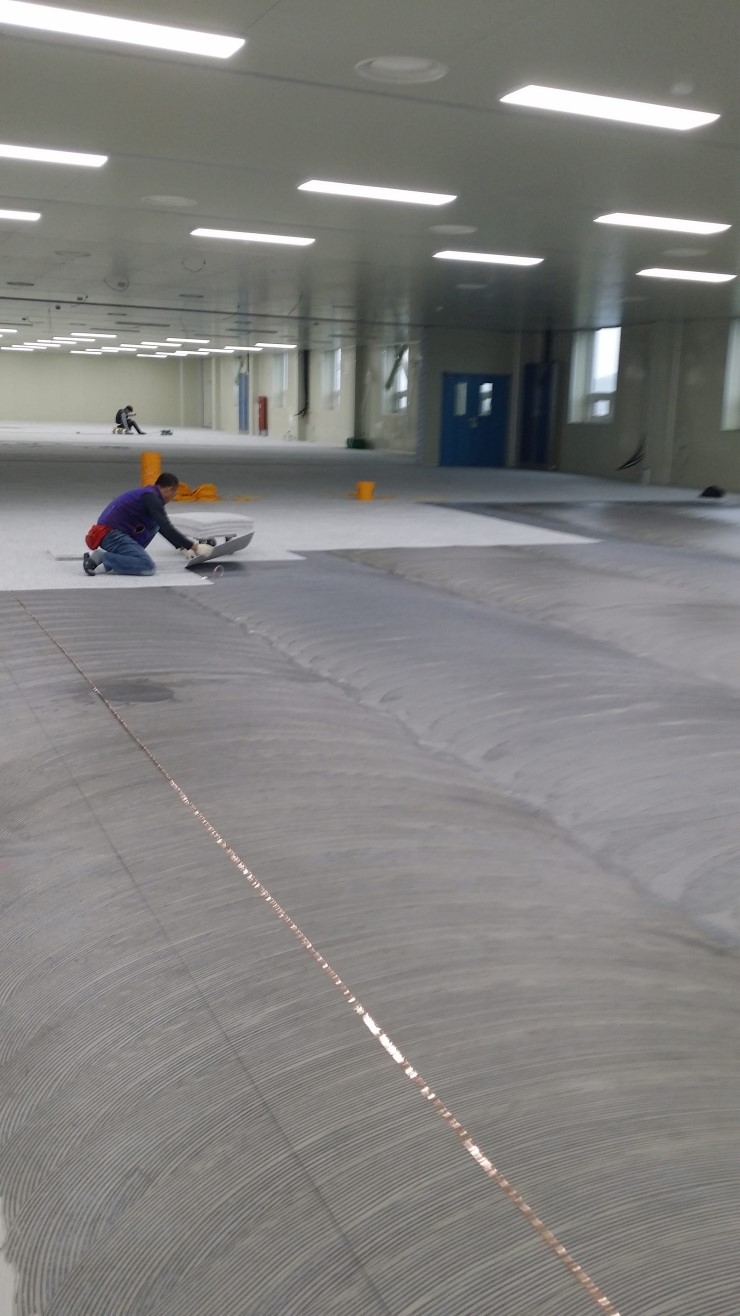 천안 일렉스 신축현장,전도성타일 시공,전도성본드 사용,웰딩용접 시공,국내산 전도성타일,무정전 타일 시공 : 네이버 블로그