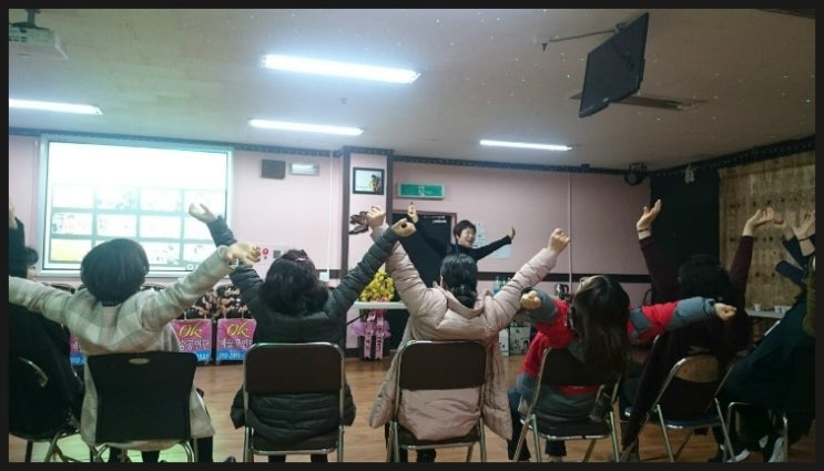 대전 웃음치료사 1급 자격증 4월 진행합니다 우리 함께 미니 공연 준비해요 유연자 원장 네이버 블로그