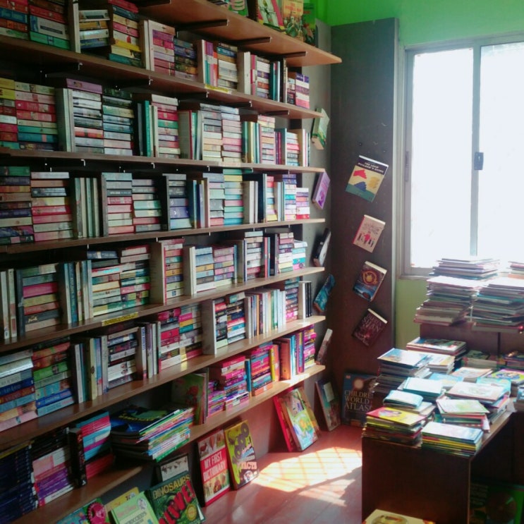 태국 방콕 : Dasa Book Cafe - 원서를 2000원에 구매하는 곳! : 네이버 블로그
