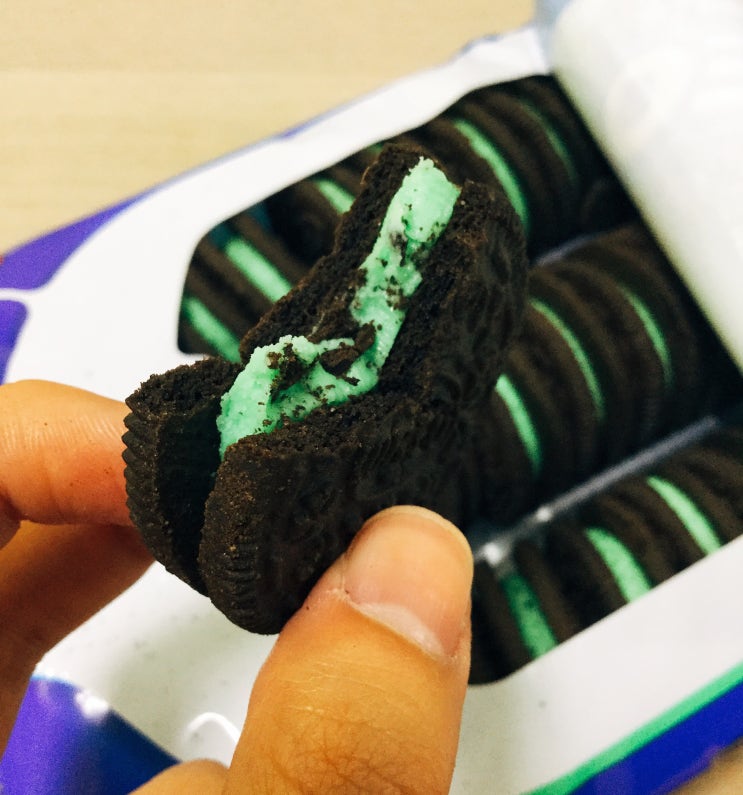 [미국오레오] 취향저격! 민트 오레오 (Mint OREO) : 네이버 블로그