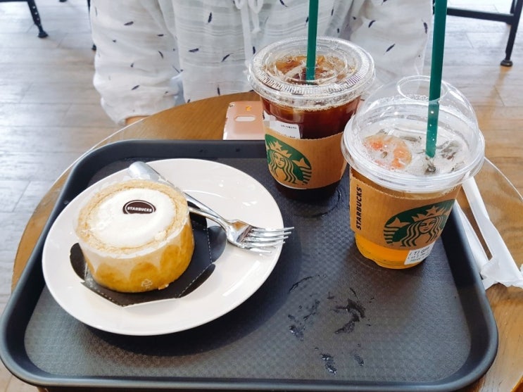 스타벅스 신메뉴 멜팅치즈케이크 광양황매실피지오 후기 네이버 블로그