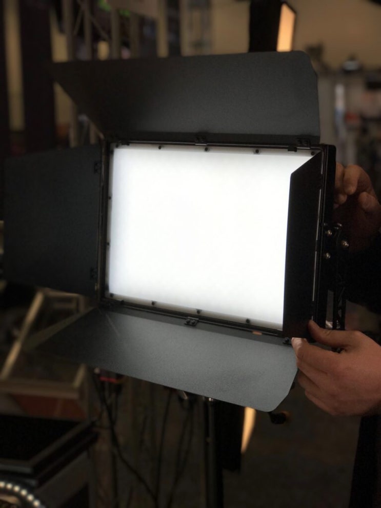 Aladdin AMS-100TD soft panel LED (영문) : 네이버 블로그