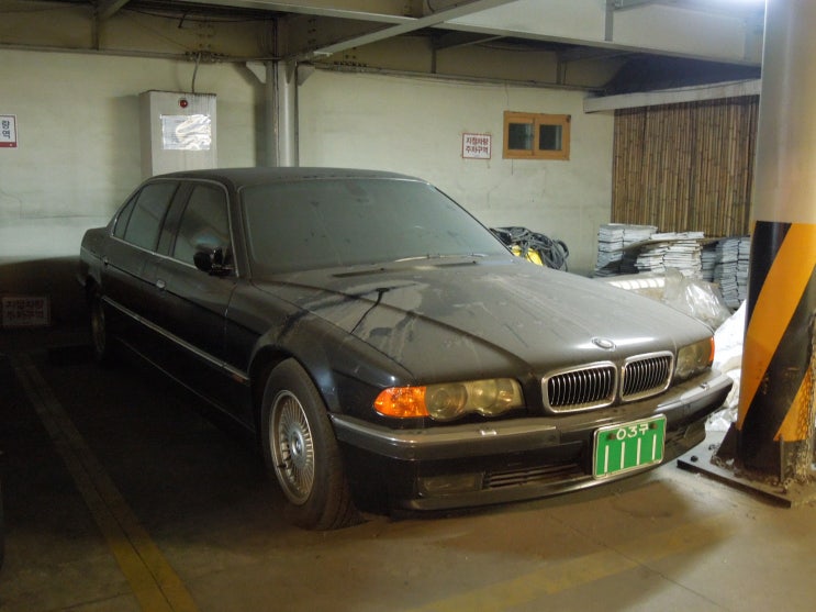BMW의 스페셜 리무진, BMW L7 E38 750iL 1997-2001 : 네이버 블로그