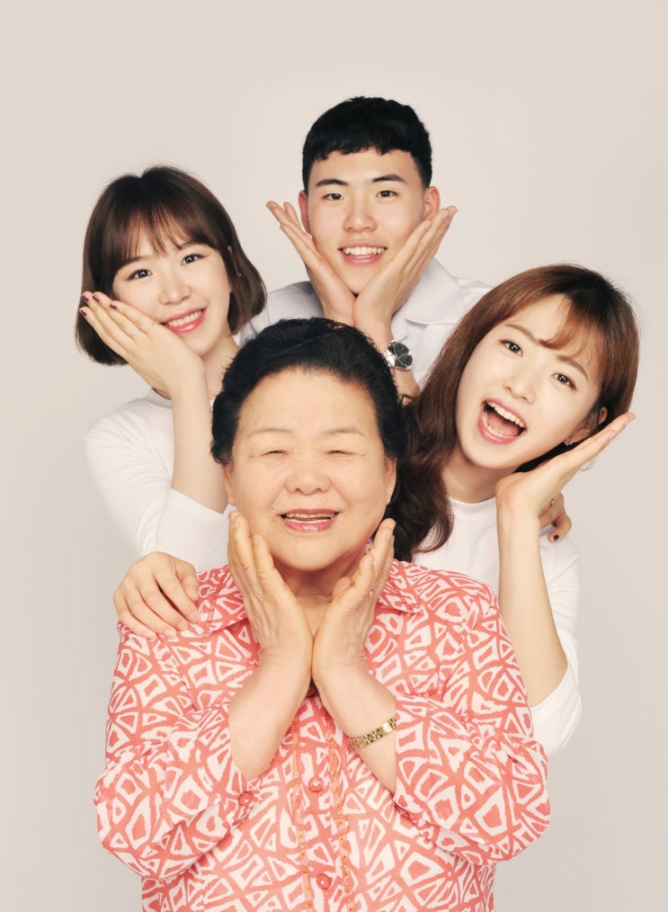 대전 가족사진 우리만의 특별한 가족사진 대전유성구사진관궁동사진관노은동사진관도안동사진관신성동사진관자운대사진관
