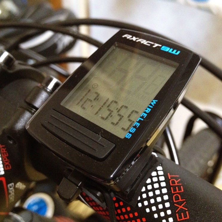 자전거 자이언트 악삭트 무선 속도계 AXACT 9W 간단리뷰 : 네이버 블로그
