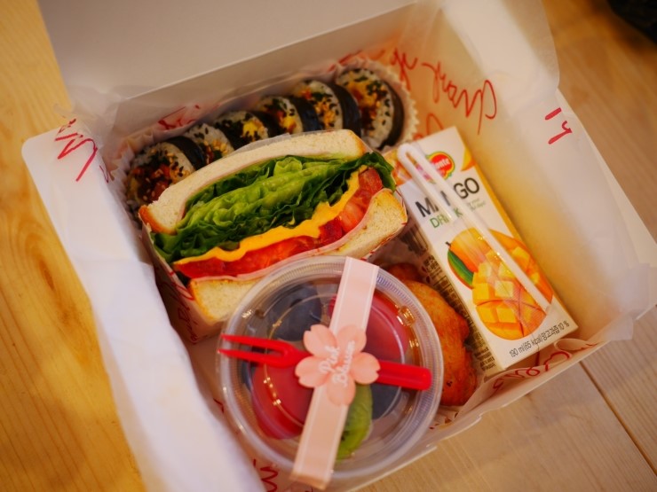 웨딩도시락 웨딩촬영 도시락 웨딩촬영도시락하객도시락샌드위치도시락김밥핑거푸드간식도시락회의도시락대규모행사 도시락