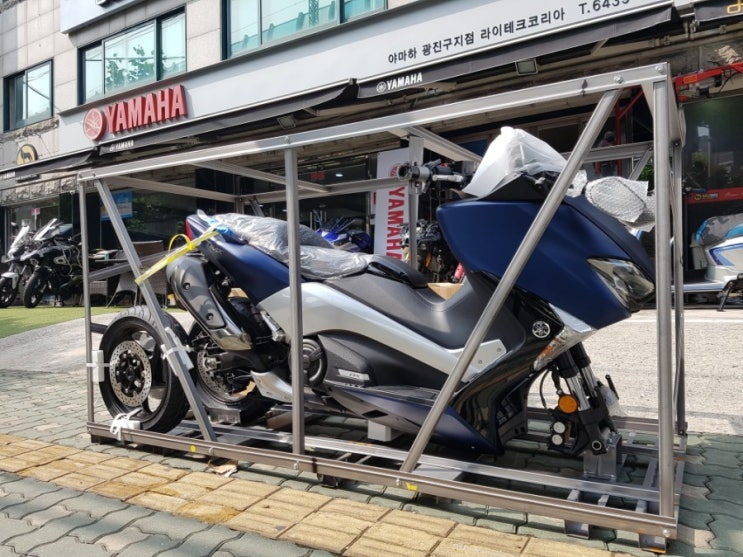 2017 야마하 티맥스 Dx 신규컬러 블루라이테크 프로모션 신차출고신한 써니 마이카 대출 이용하여 출고야마하 광진구지점